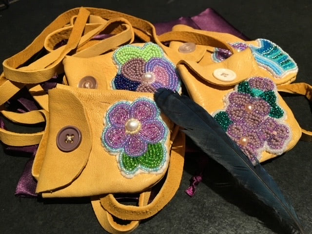 The story of Canadian Artist Lauren Lindsay Campbell – Jill Louise ...